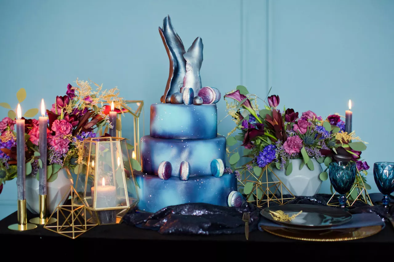 19 Galaxy-Themed Wedding Ideas That Are Out of This World | Wedding Spot Blog